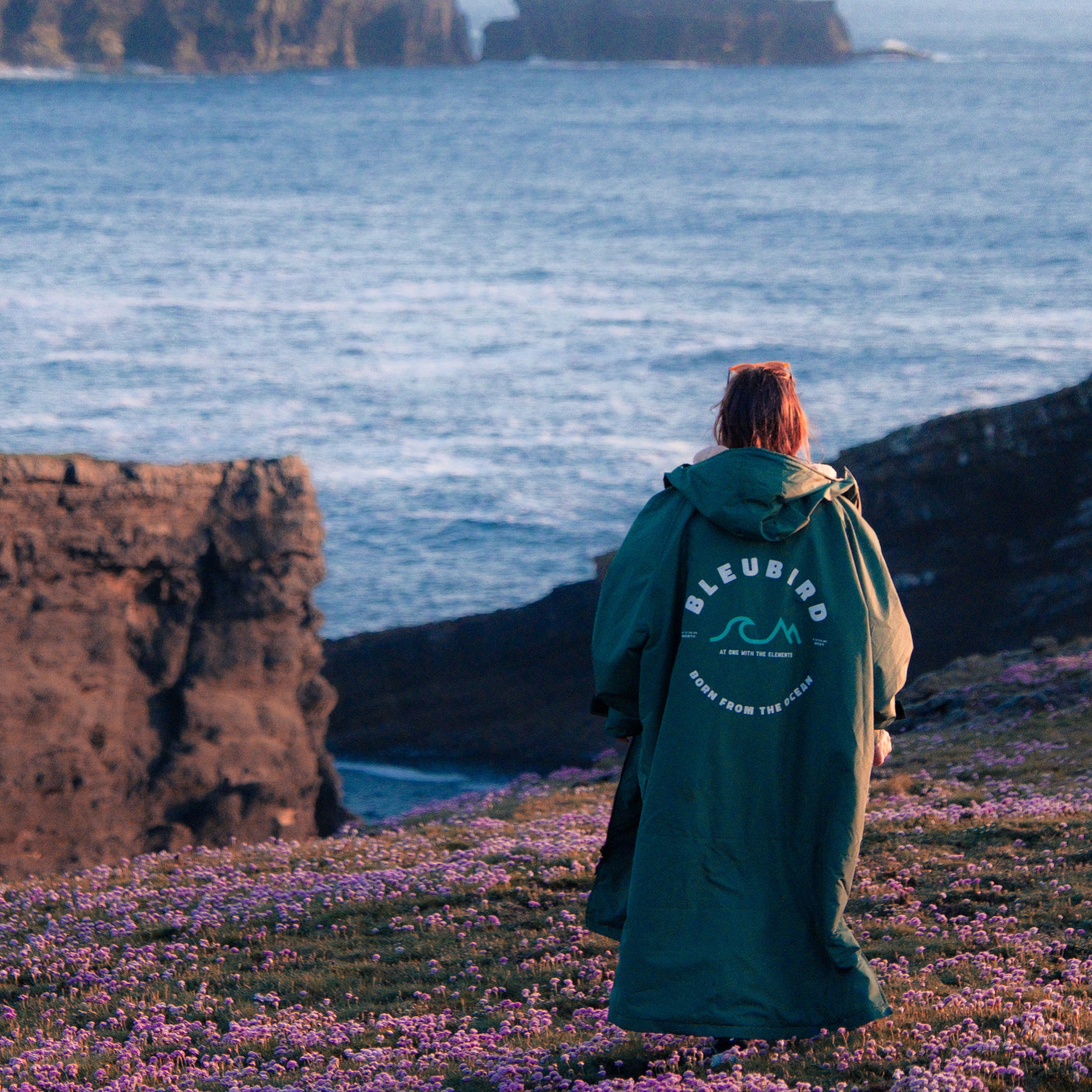 Outdoor Changing Robe – Bleubird